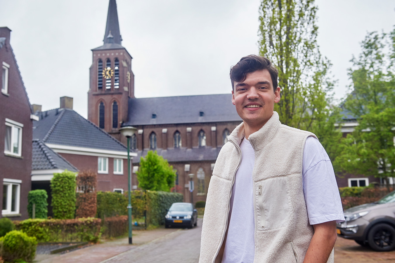 Eerdse zanger Stuud brengt ode aan overleden opa en oma, in de geest ...