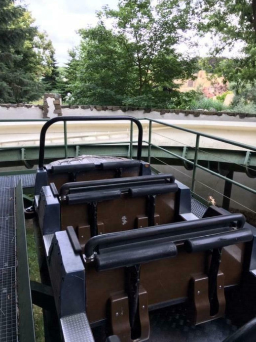 Bobslee Efteling gereserveerd voor 90.000 euro op Marktplaats: ‘Ik viel ...