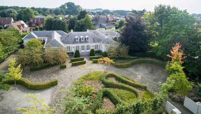 Riante villa van Marc Coucke staat te koop voor 1,3 miljoen | Binnenland | hln.be