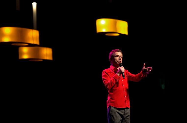 Lebbis toont zich in nieuwe show een meester van de omdraaiing