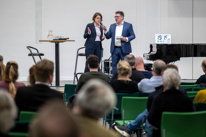 Emoties lopen hoog op bij informatieavond Skaeve Huse: ‘Moeten we dit ...