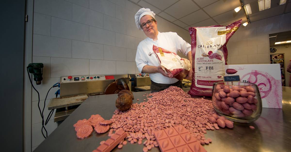 Roze chocolade? Die bestaat en is nog lekker ook | Regio | destentor.nl