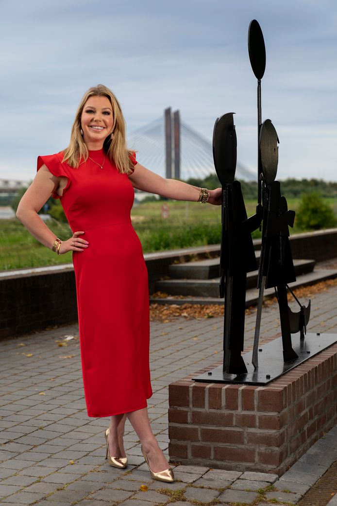 ‘Zonder make-up op date voelde als bungeejumpen'. Zaltbommels raadslid ...