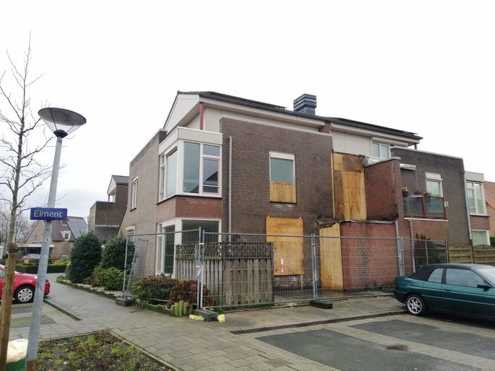 Politie sluit onderzoek hevige brand Volkel: geen bewijs voor vermoeden ...