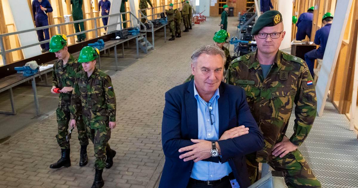 Zorgelijk tekort aan ‘militaire bouwers’; nieuwe opleiding op ...