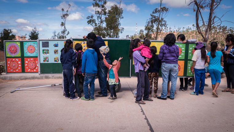 Wereldwijd nog 200 miljoen kinderen getroffen door schoolsluiting: ‘Open uw ogen: we zijn ...