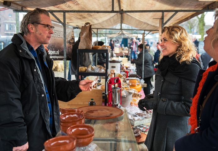 Rotterdamse Oogstmarkt nu officieel elke week | Rotterdam | AD.nl