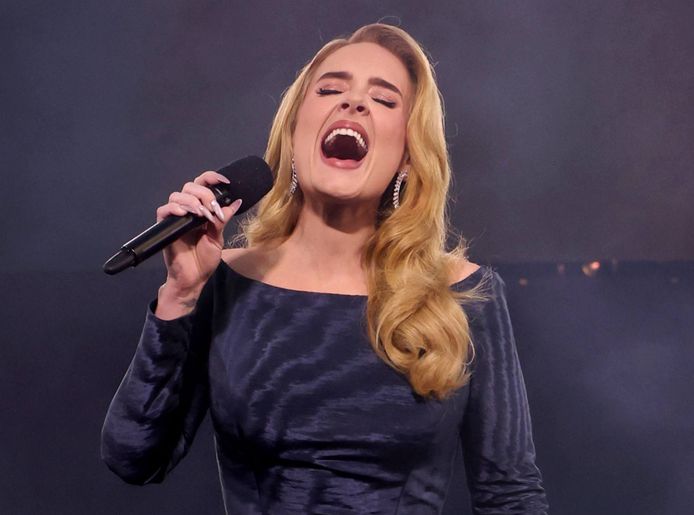 🎧 Adele: aanraakbare kwetsbare megaster met podiumvrees die kan vloeken als een bootwerker ...