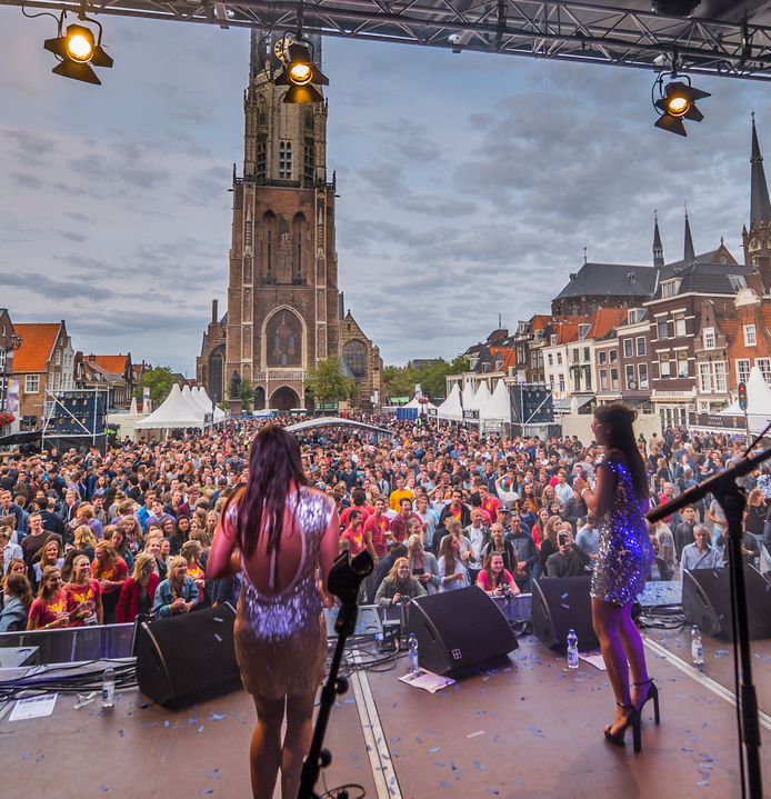 Introductie van nieuwe studenten wordt heel sober: ‘Grote feesten ...