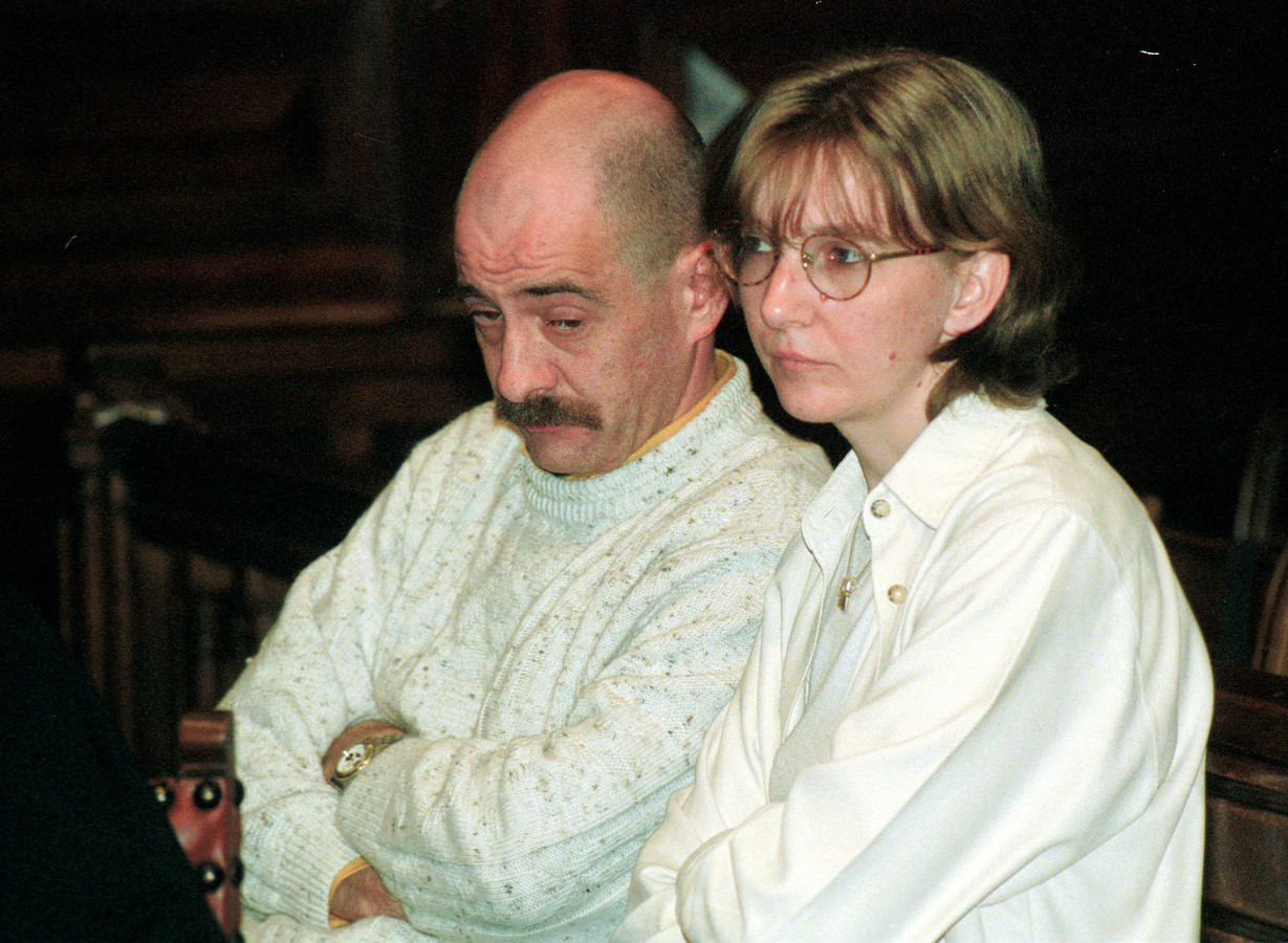 "Hang die smeerlap op aan de hoogste boom", zei hij na de verkrachting ...