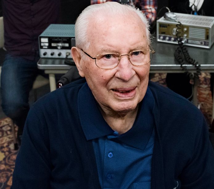 DOS-legende Henk Temming (94) overleden | Regiosport Utrecht | AD.nl