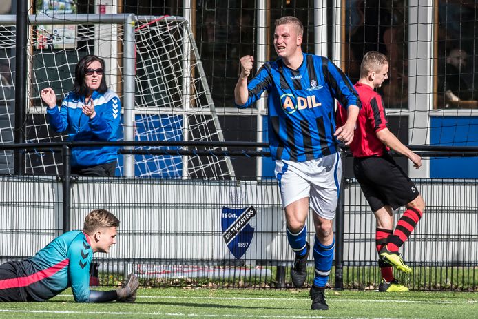 Keuze is ineens reuze bij De Tubanters | Amateurvoetbal | tubantia.nl
