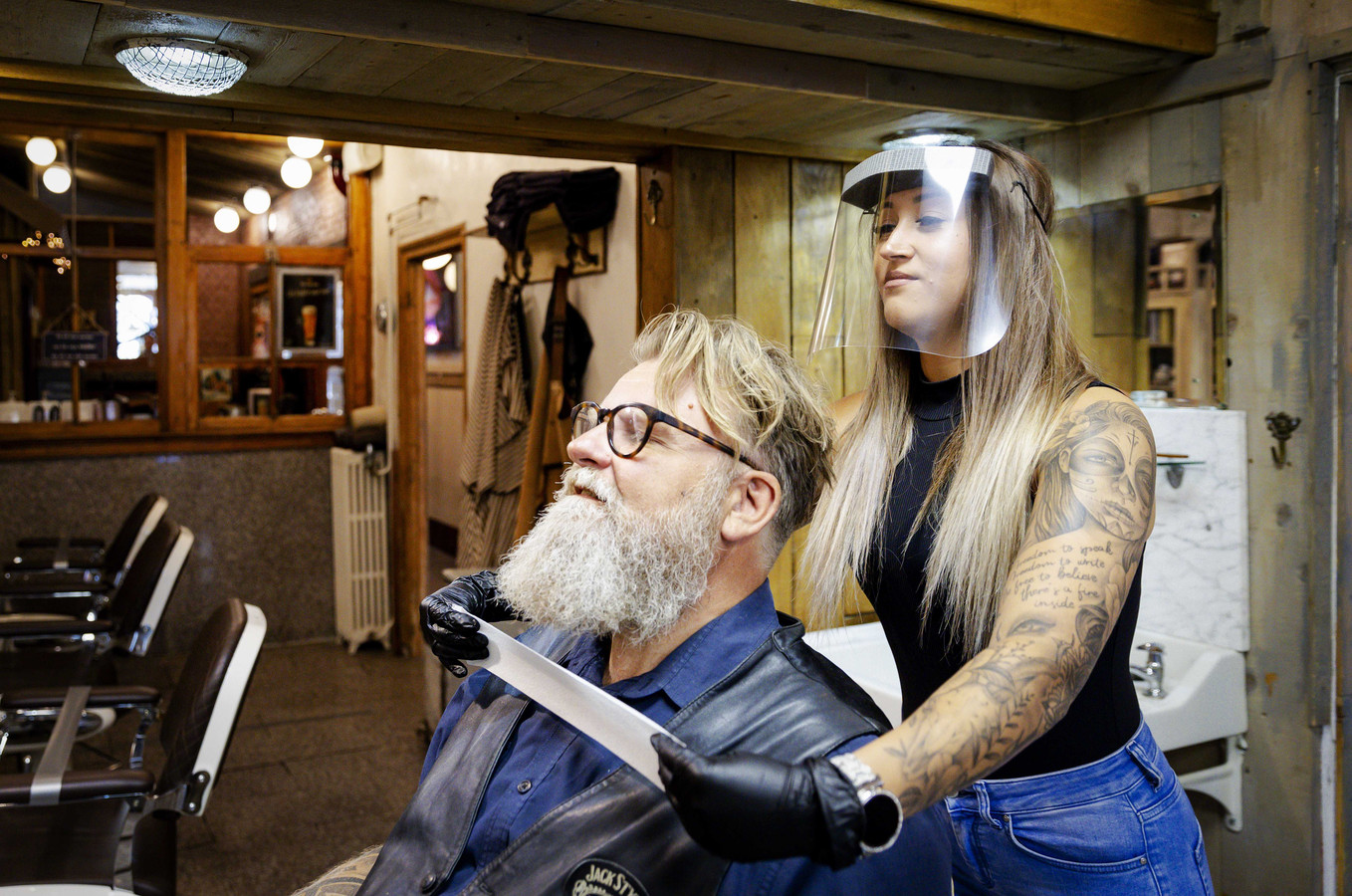 Eindelijk weer naar kapper; het voelt voor velen als een bevrijding ...