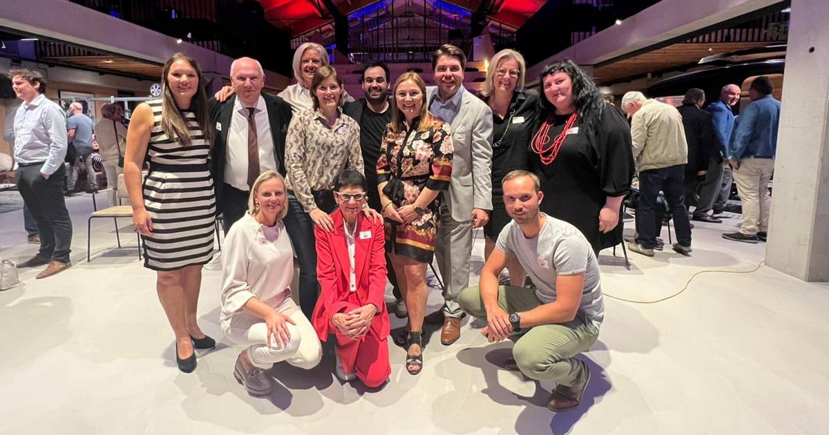 Unizo Menen houdt comedy-avond met Kamal Kharmach | Menen | hln.be