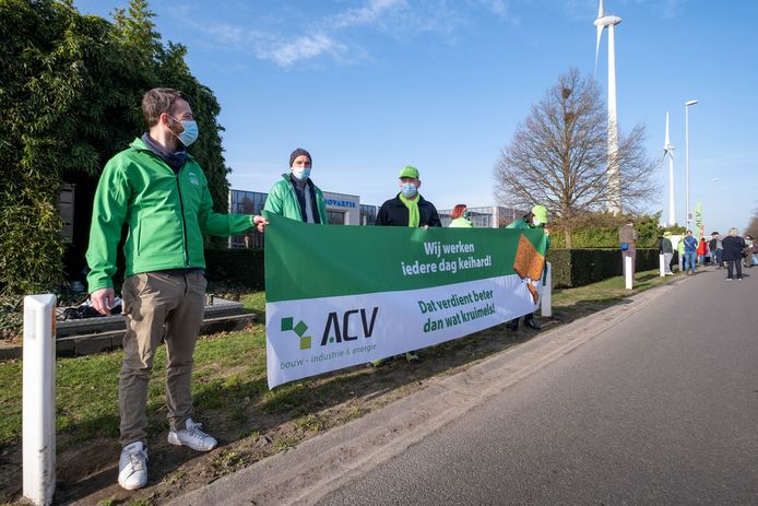 Vakbonden voeren actie aan farmaceutische bedrijven | Puurs-Sint-Amands ...