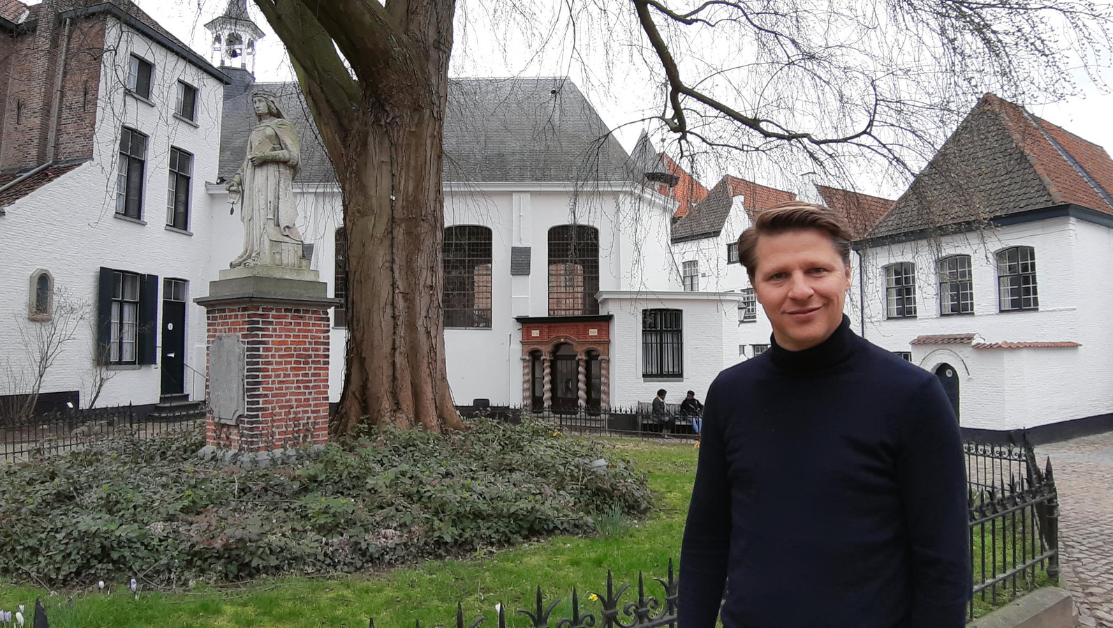 Amper vrouwelijke straatnamen in Kortrijk | Foto | hln.be