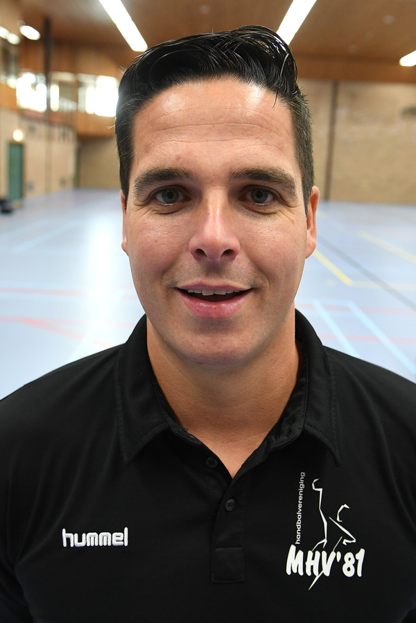 Trainersduo stopt bij handbalsters MHV: ‘Supertrots op wat er is ...