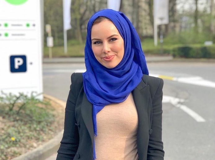 Loubna Khalkhali, vrouw van Adil El Arbi, maakt reeks voor De Warmste ...