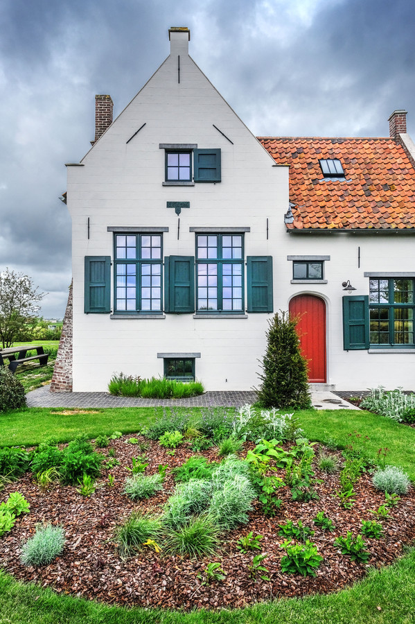 MIJN TUIN. De tuin van aannemer Carl Vulsteke in Boezinge: “Toen we ...