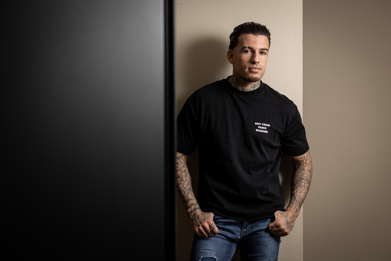 Op tv verslindt hij vrouwen, wat schuilt achter Luca uit Glanerburg? 'Ik weet wat ik doe' | Foto ...