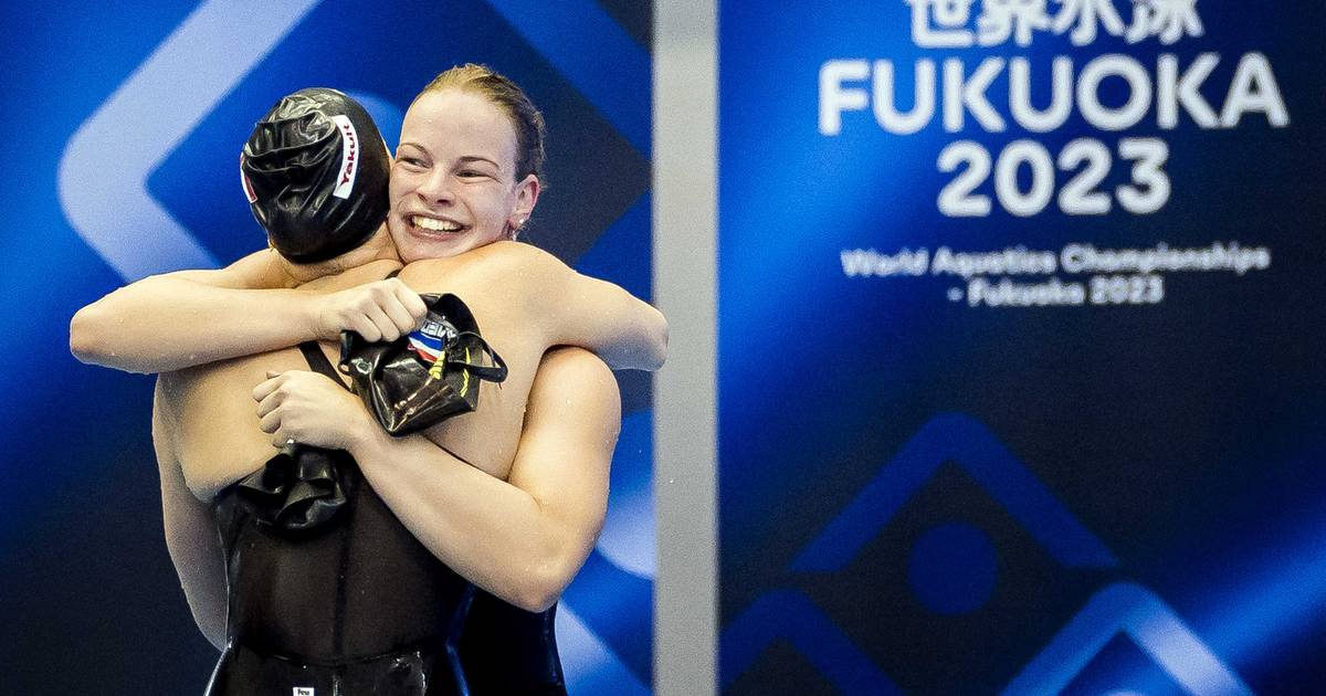 Marrit Steenbergen en Janna van Kooten op WK naar halve finale 200 ...