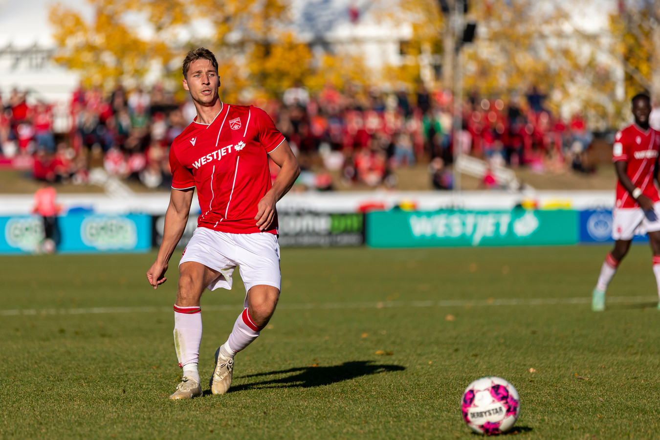 Daan Klomp uit Wissenkerke voetballer van het jaar in Canada | Foto | AD.nl