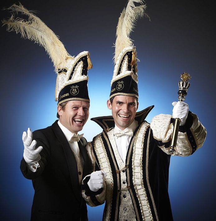 Sjaak Kolthof nieuwe prins van de Smoezen | Almelo e.o. | tubantia.nl