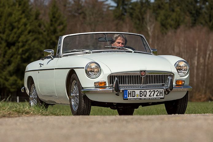 Een klassieke auto rijden zonder sleutelen? Deze tien modellen zijn ...