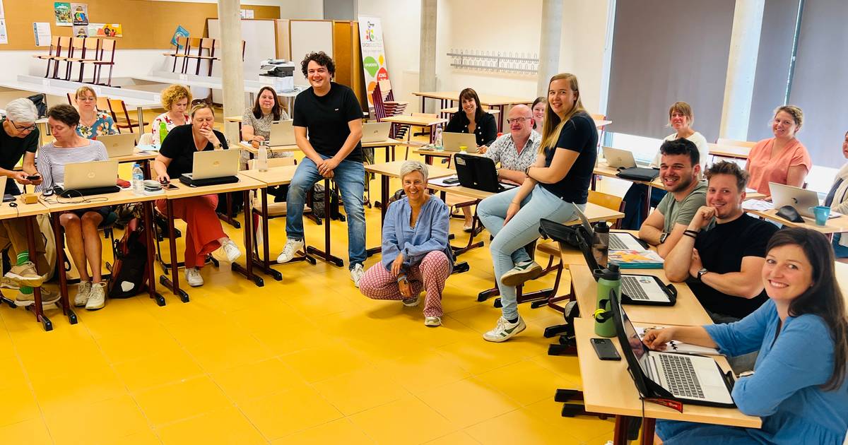 Leerkrachten College ten Doorn even zelf op de schoolbanken: “Bijscholen voor start nieuw ...