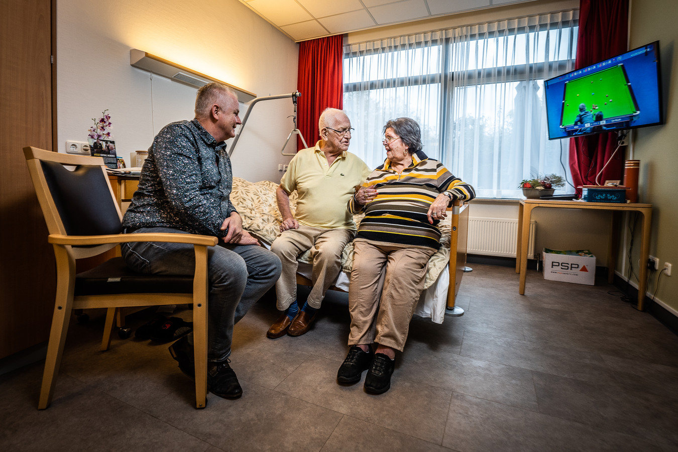 Dirk (87) is terminaal, maar heeft bijna tot het laatst zijn zieke ...