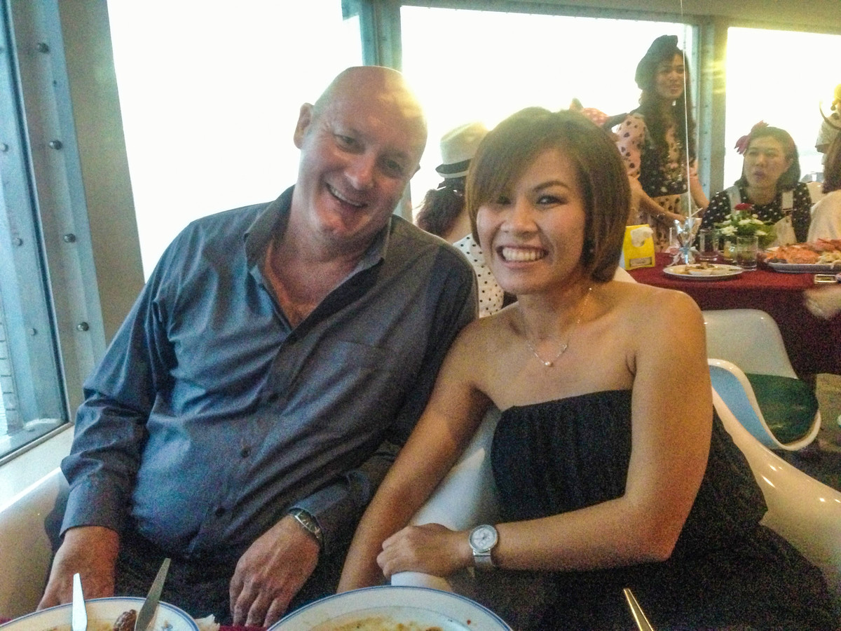 Vrouw van oud-coffeeshophouder Van Laarhoven uit Thaise cel | Foto | bd.nl Vrouw van oud-coffeeshophouder Van Laarhoven uit Thaise cel | Foto | bd.nl
