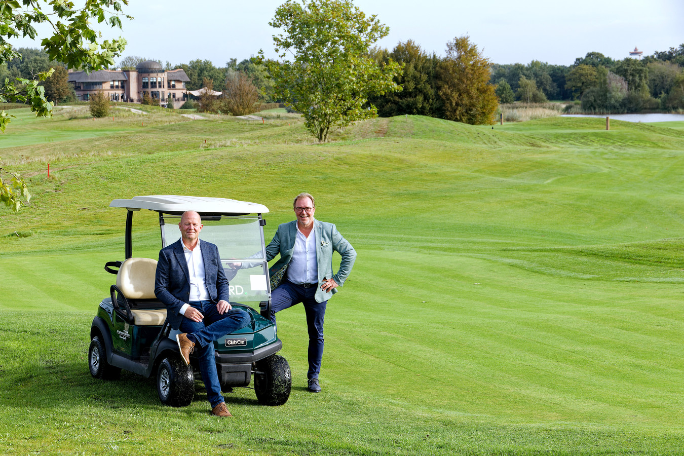 ‘Die 18 holes zijn soms best intimiderend’, dus opent golfpark bij ...