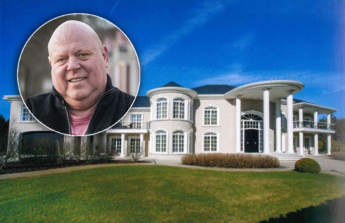 Dit is de nieuwe miljoenenvilla van Peter Gillis: ‘Alleen de keuken ...