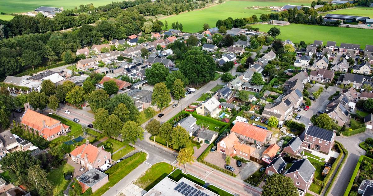 Teleurstelling in Haghorst: plan voor hart van het dorp valt 2,4 miljoen euro duurder uit ...