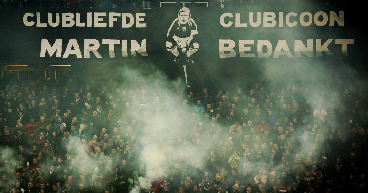 Standbeeld Martin Koeman voor stadion FC Groningen | Nederlands voetbal ...