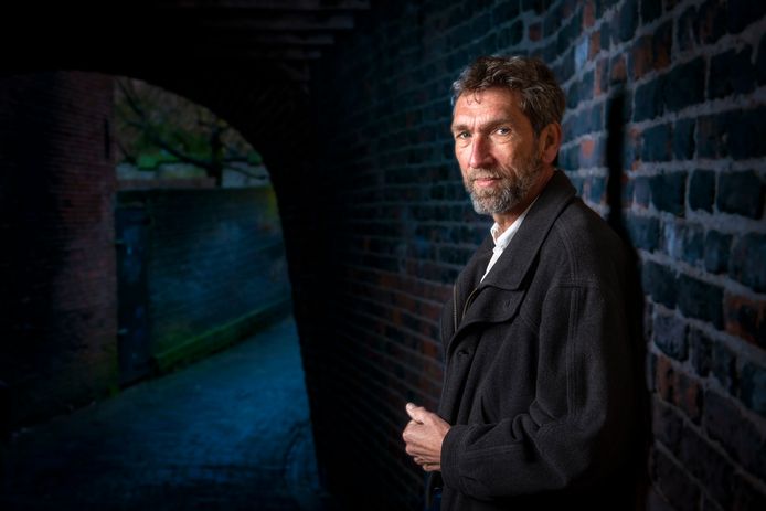 Peter Kooij schrijft rijk geïllustreerd boek over Joods leven in ...