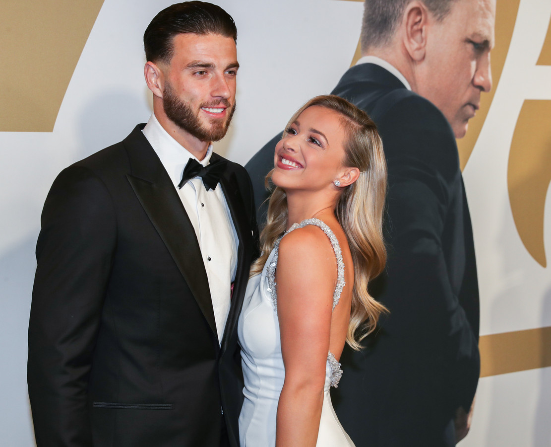 Emma Heesters en Wesley Hoedt na aanhoudende geruchten uit elkaar ...