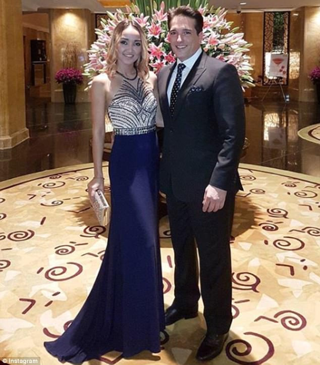 'Rijke Amerikaan en zijn vrouw zwegen tegen politie over seks met Ivana Smit' | Foto | bndestem.nl