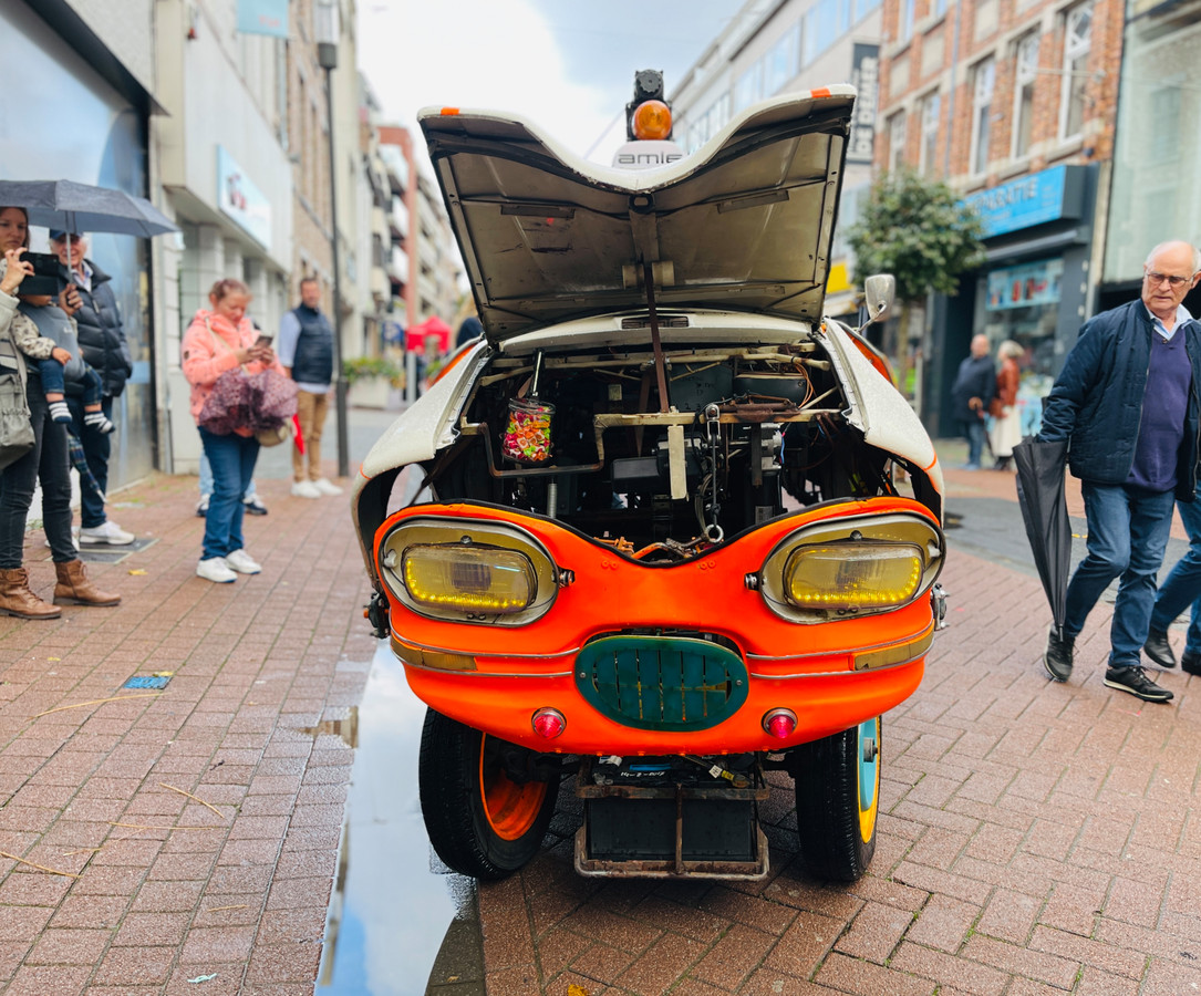 IN BEELD. Zo leuk was de 33ste editie van de Hasseltse Jenverfeesten | Foto | hln.be