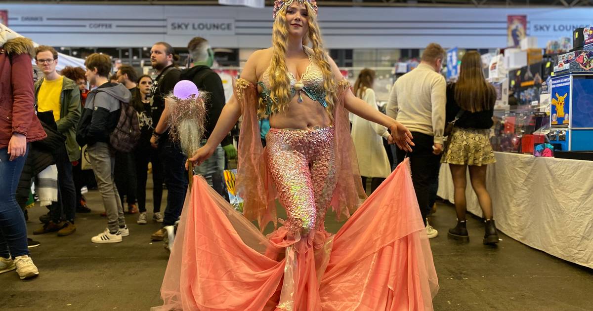 IN BEELD. Dit waren de beste kostuums op dertigste verjaardag van FACTS | Gent | hln.be