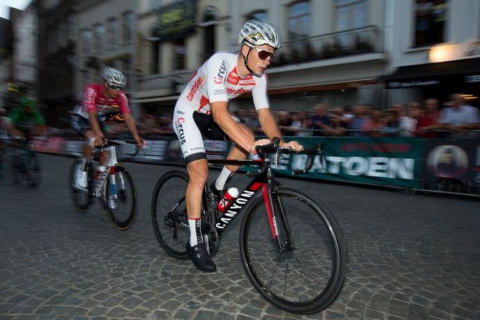 KOERS KORT 02/08. Sagan wint in Herentals en kruipt achter de ...