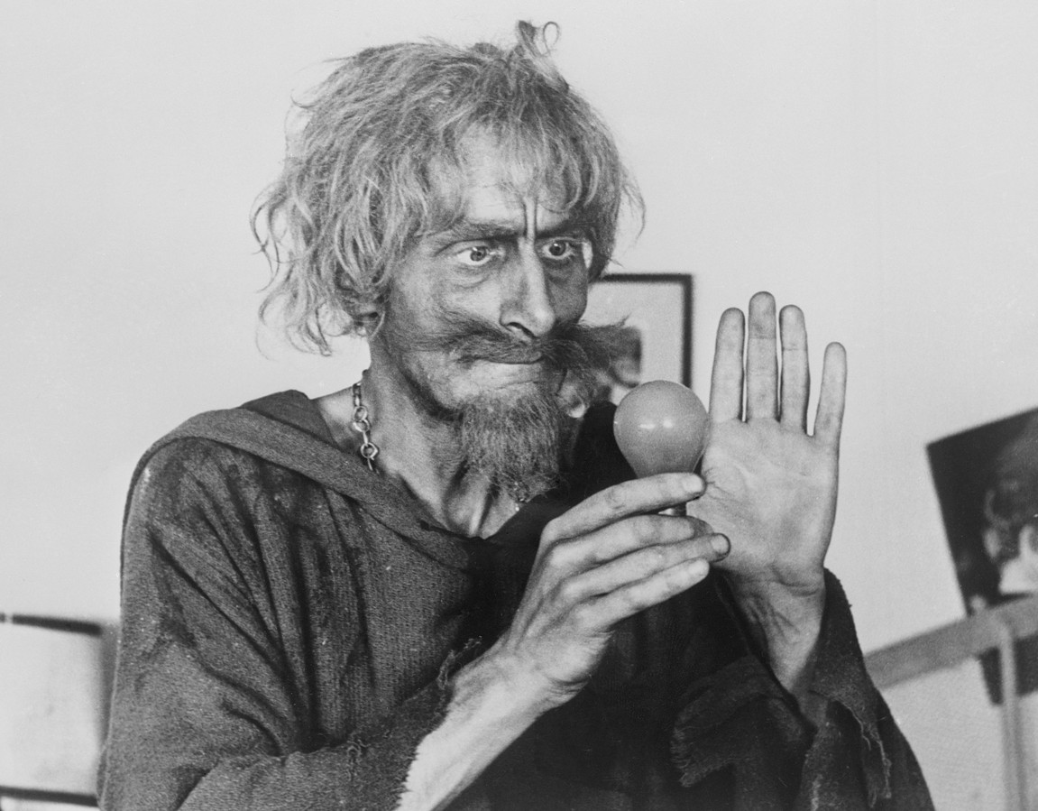 Catweazle-acteur Geoffrey Bayldon (93) overleden | Foto | gelderlander.nl