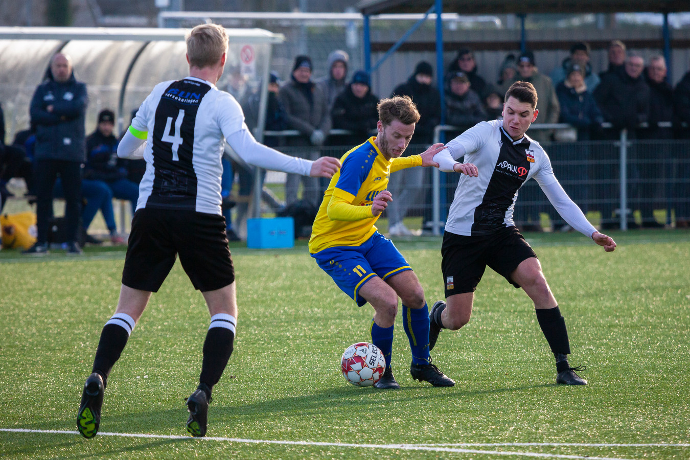 Vrije trap De Beule levert Steen een verdiend punt op in burenruzie met ...