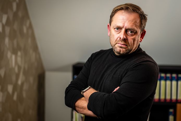 INTERVIEW. Bart Vosters verdedigde als jonge strafpleiter zesvoudig ...