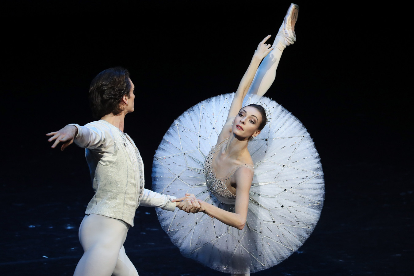 Prima ballerina Olga Smirnova laat Rusland achter en vlucht naar ...
