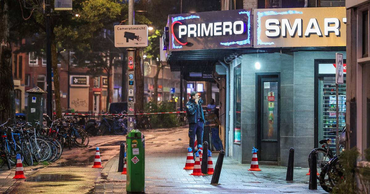 Explosie bij tabakshop in centrum Rotterdam, pand ook beschoten ...