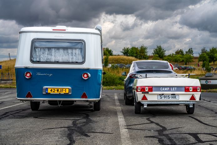 Caravan achter je elektrische auto? Dit scheelt het als je een ...