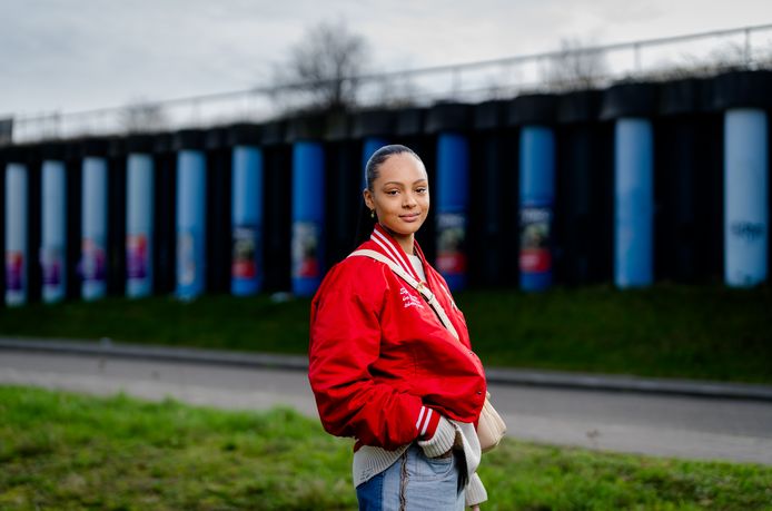 Zoë (23) deed alles wat God verboden heeft: ‘Maar ik ben gelovig ...