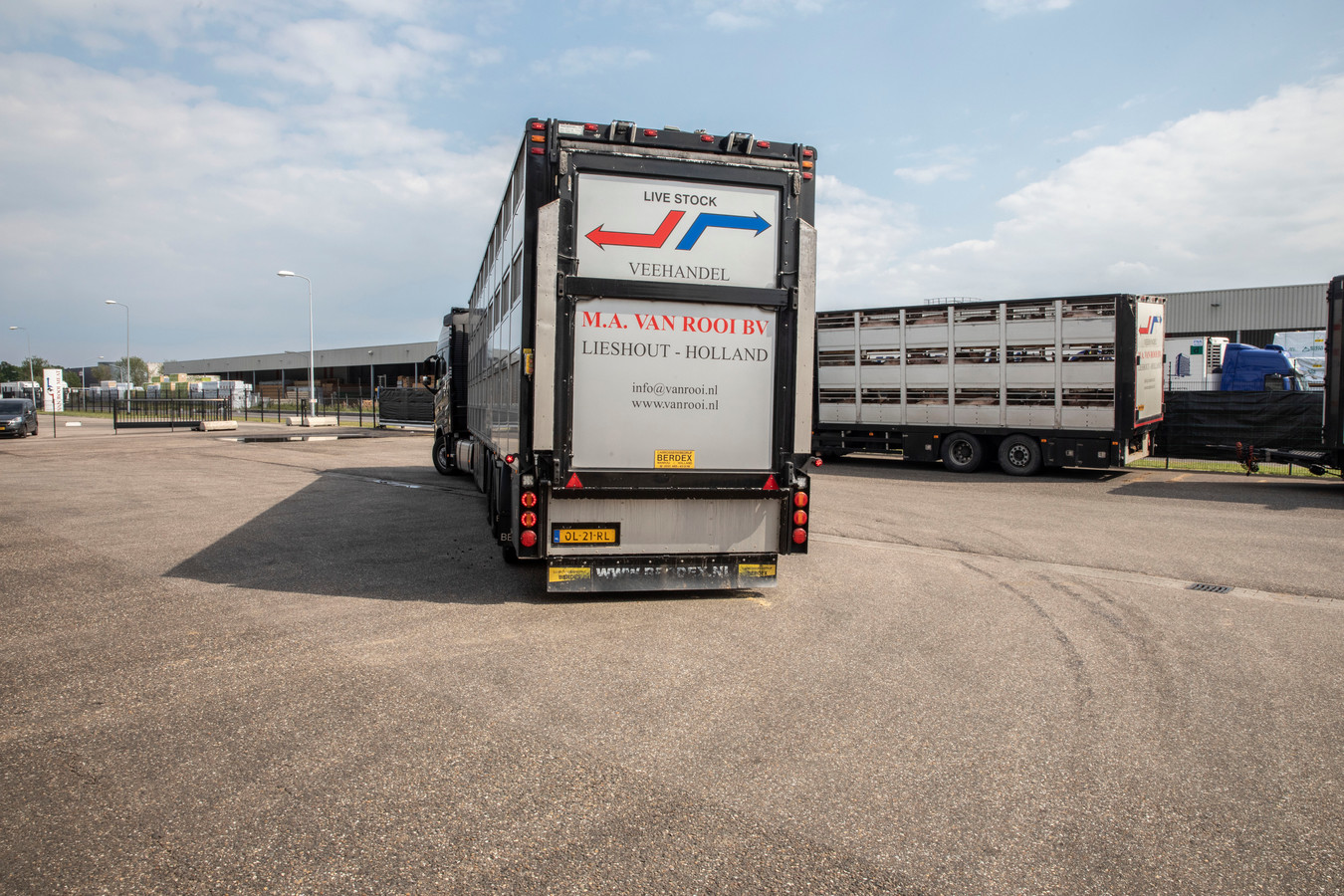 Medewerkers Van Rooi Meat in Helmond getest op coronavirus | Foto | bd.nl