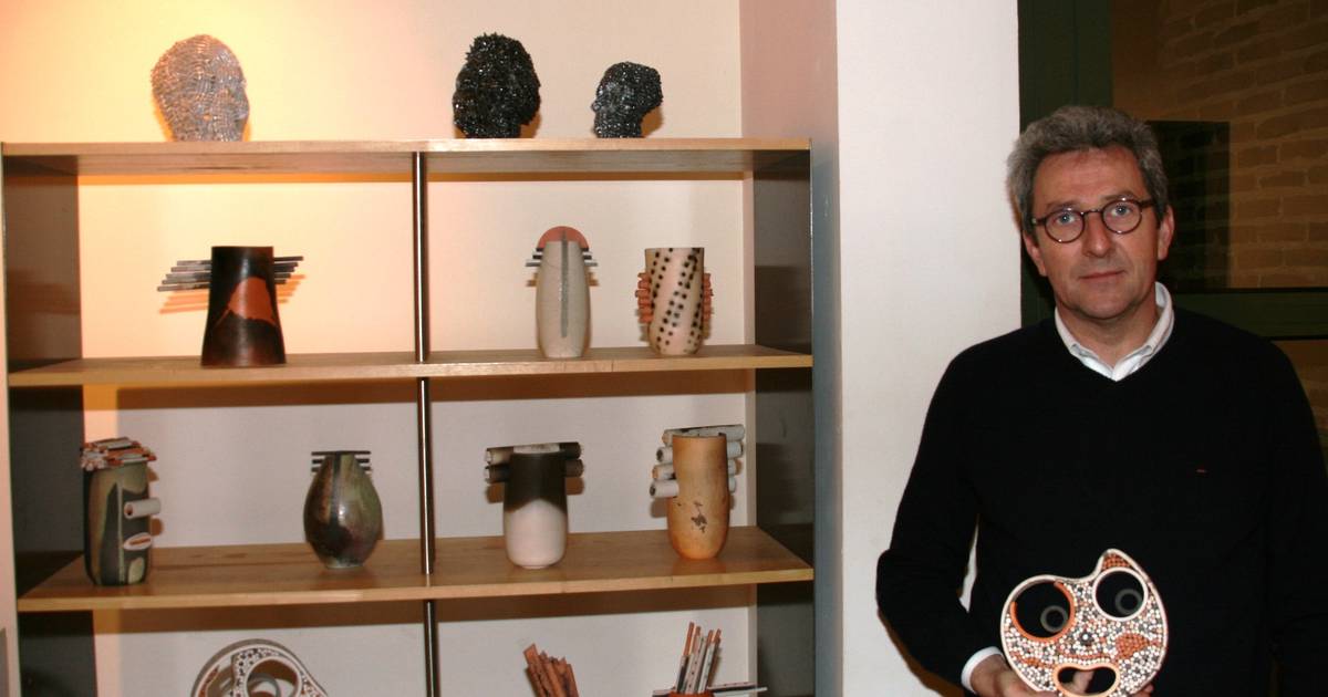 Tentoonstelling met schilderijen van Paul De Rijck en keramiek van Paul ...